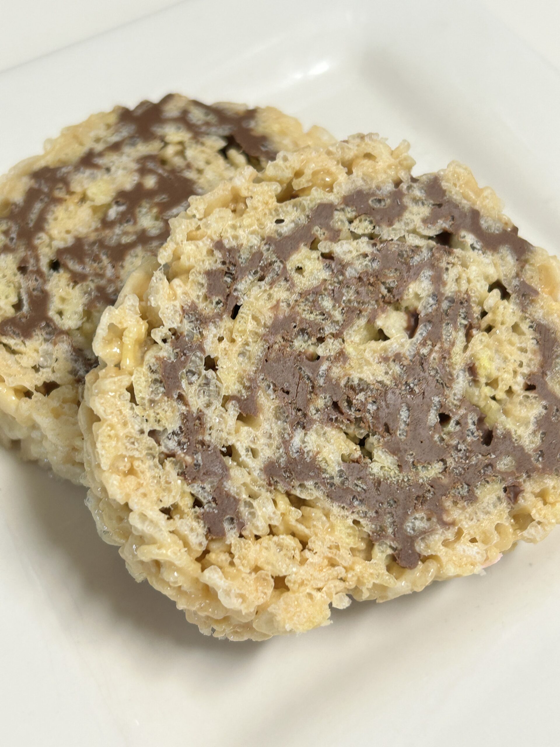 Cripsy Rice Chocolate Log