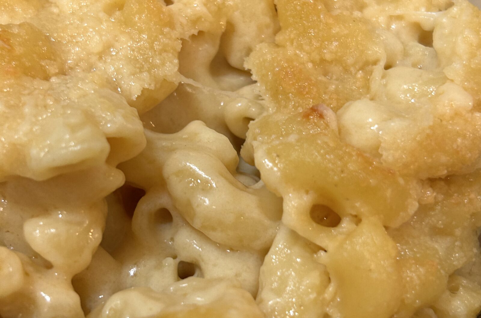 Creamy Dreamy Super Cheesy Mac & Cheese