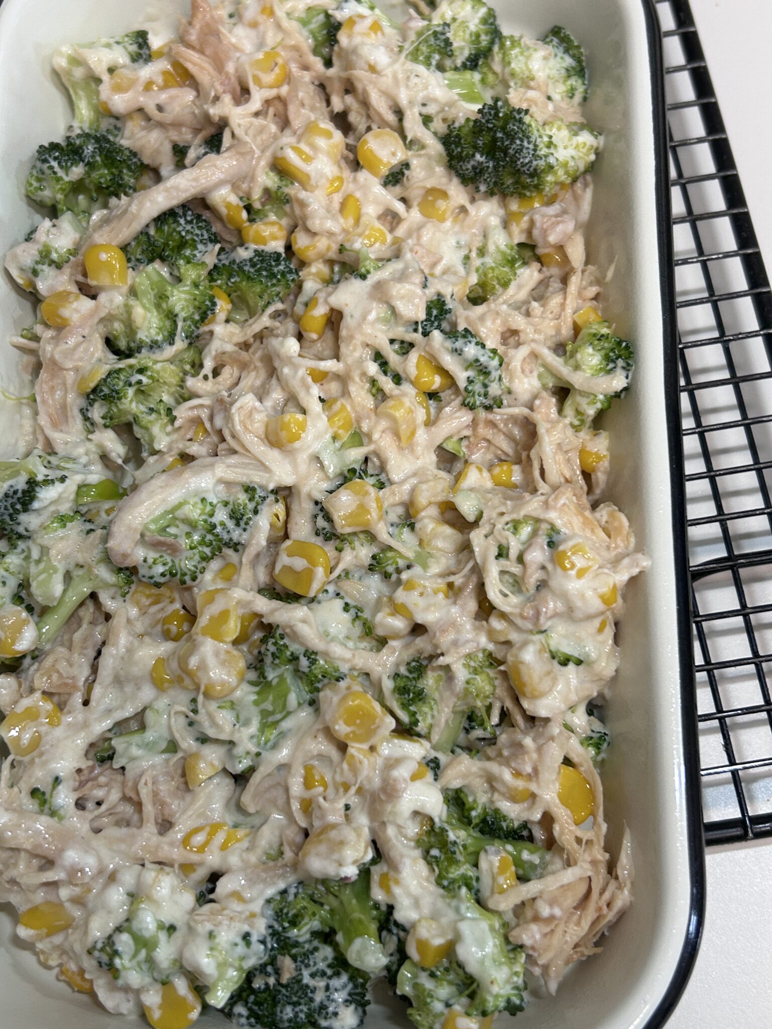 Easy Creamy Chicken Broccoli Pie Recipe - Generations Cook
